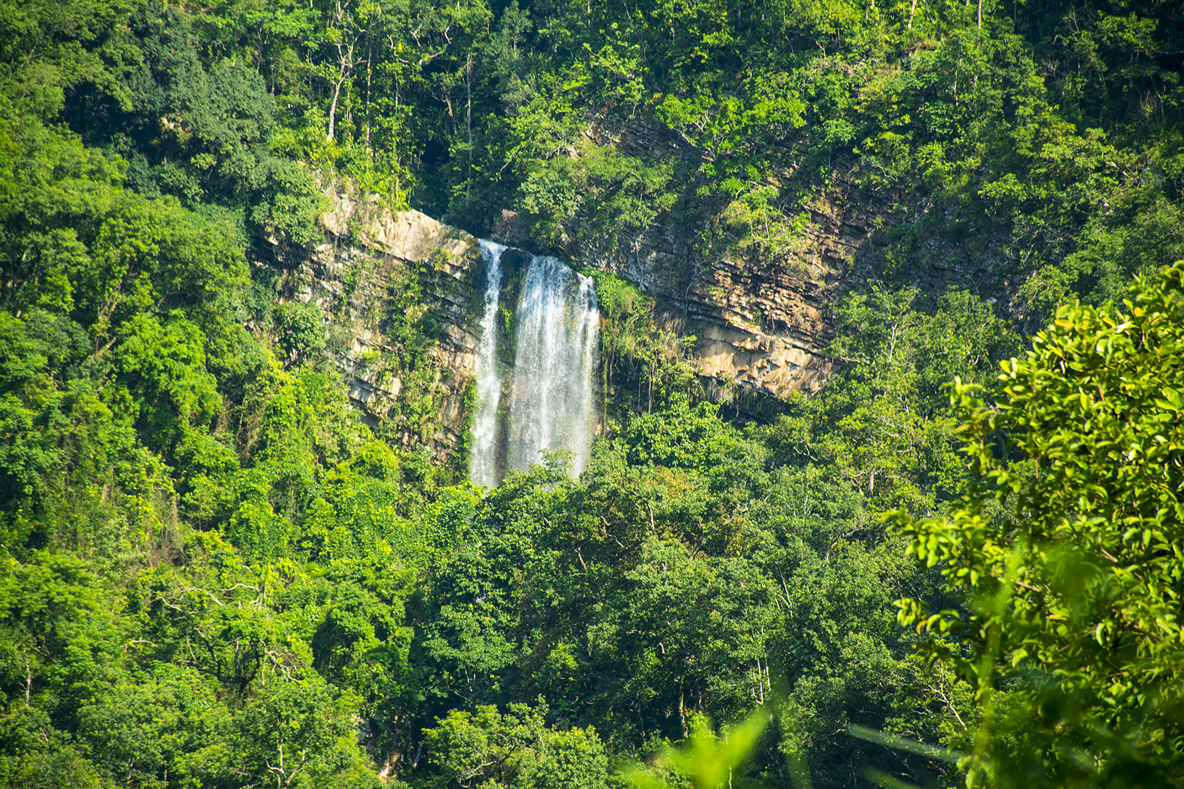 ओझेलमा छाङ्गा बाराही झरना - Kathmandu Express Kathmandu Express